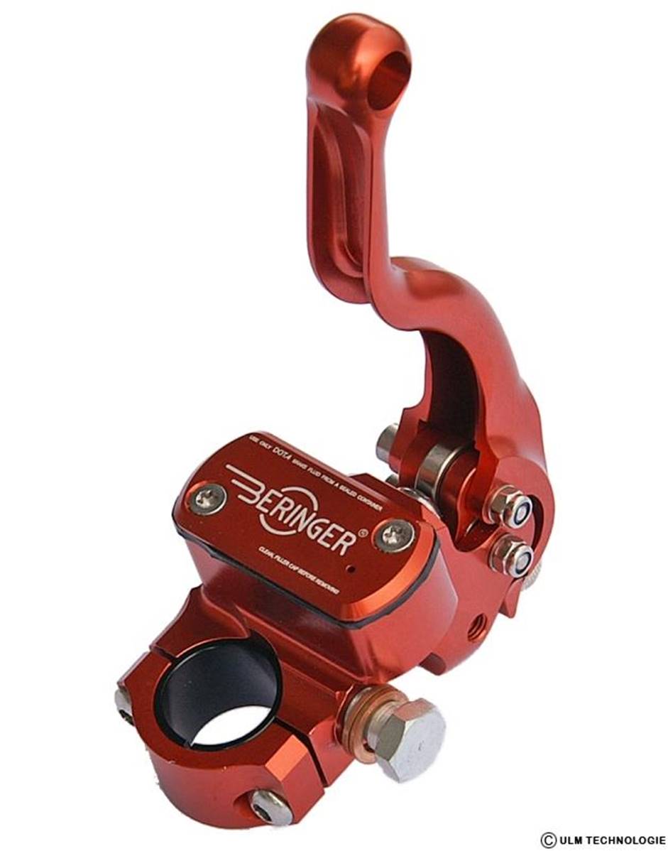 Master cylinder with tank