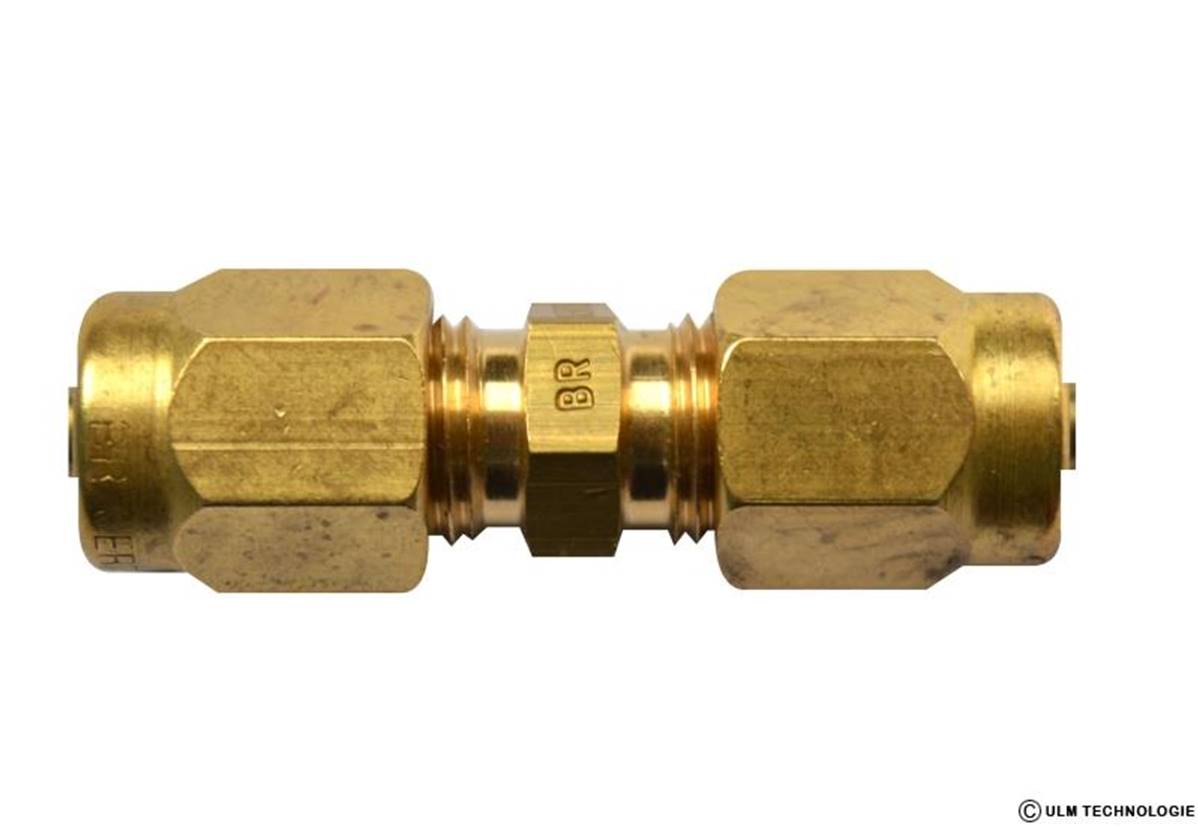 Union brass fitting